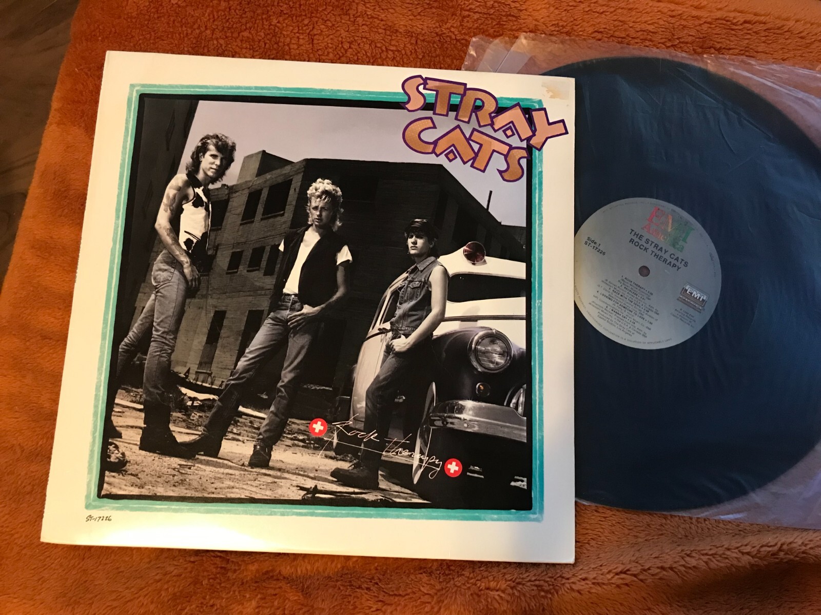 Stray Cats Rock Therapy 1986 EMI ROCKABILLY LP ST-17226 Vinyl original ...