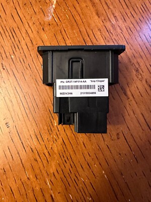 2016 Ford Mustang Focus USB Center Console Plug OEM - PN: gr3t-14f014 ...