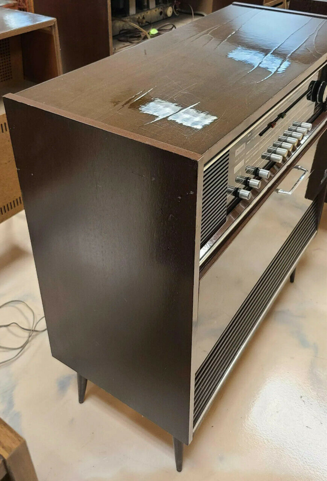 Grundig Model Locarno 3/U Solid State Floor Radio Console FM/SW ...