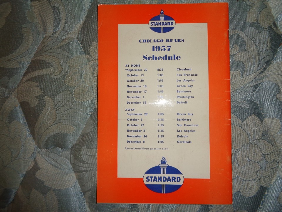 1957 CHICAGO BEARS MEDIA GUIDE Press Book Program Yearbook NFL Football ...