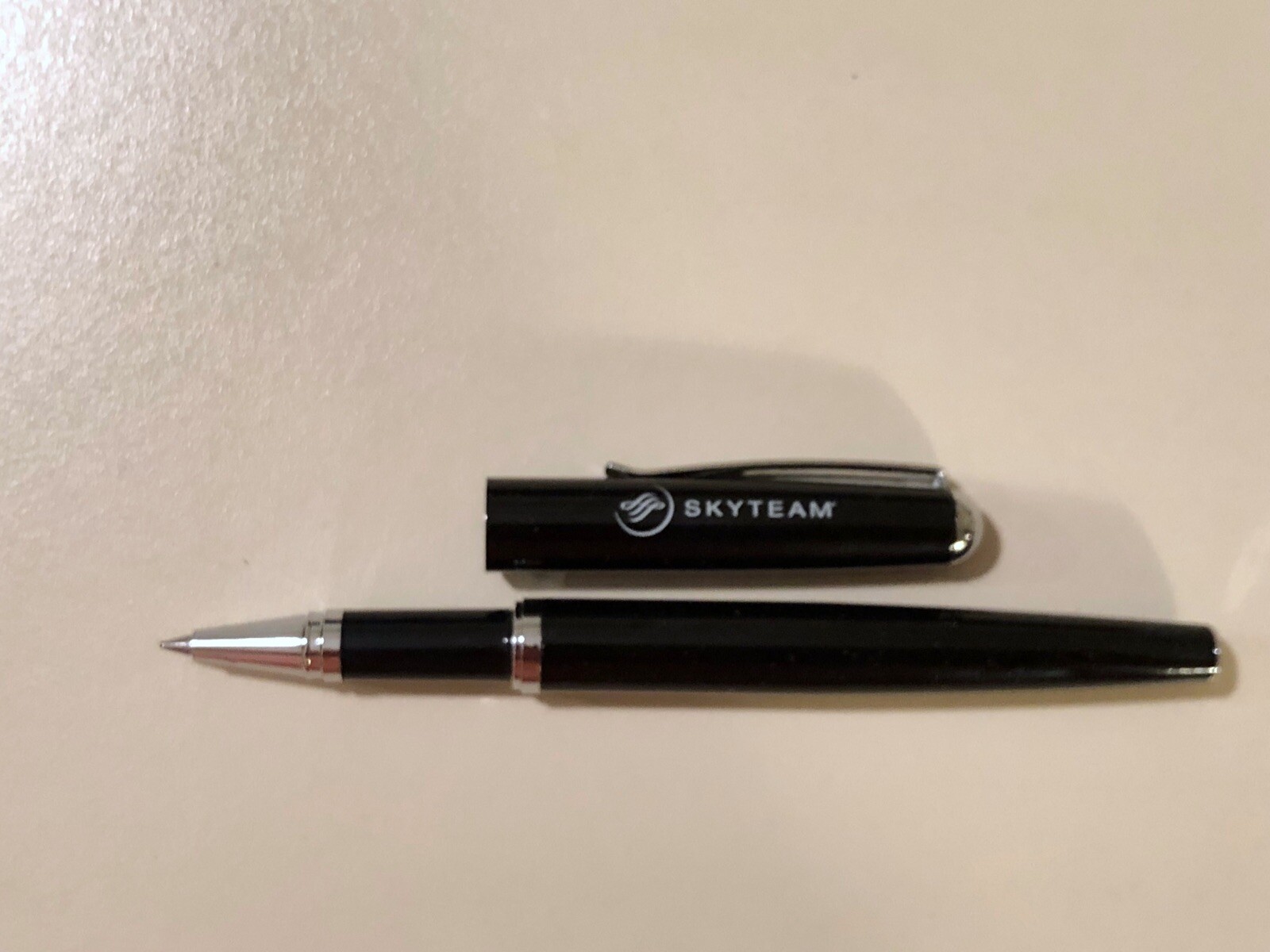 SKY TEAM Airline Gift Set By LEED'S Pen Business Card Case & USB Drive ...