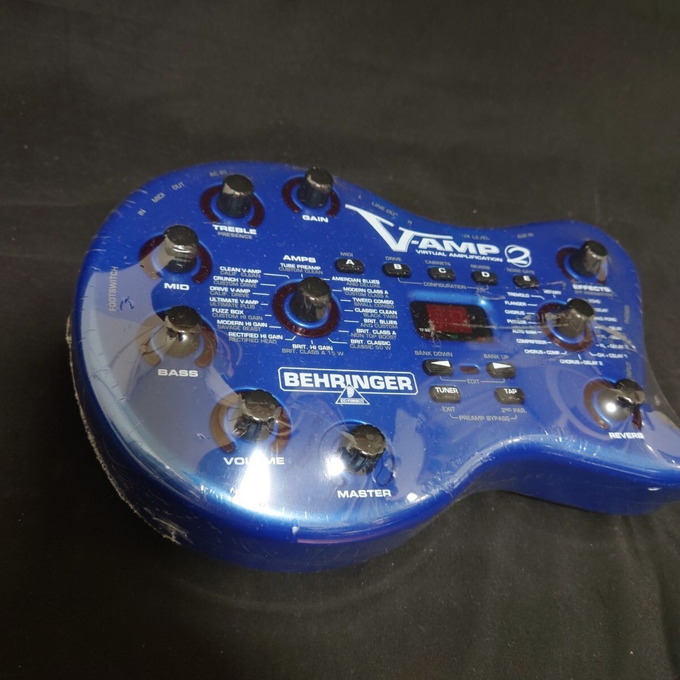 Behringer V-AMP 2 Guitar Amp Modeling Processor Preamp Multi Effects ...