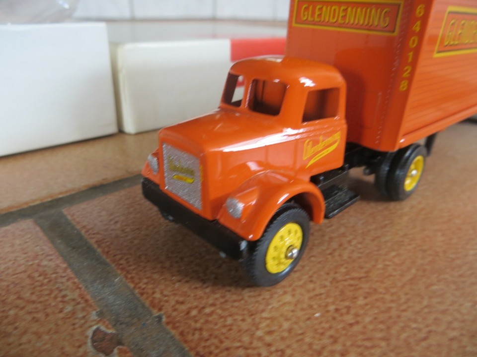 WINROSS SEMI TRACTOR & TRAILER BOX,1;64 SCALE THE NESTELGIA SERIES GLEN ...