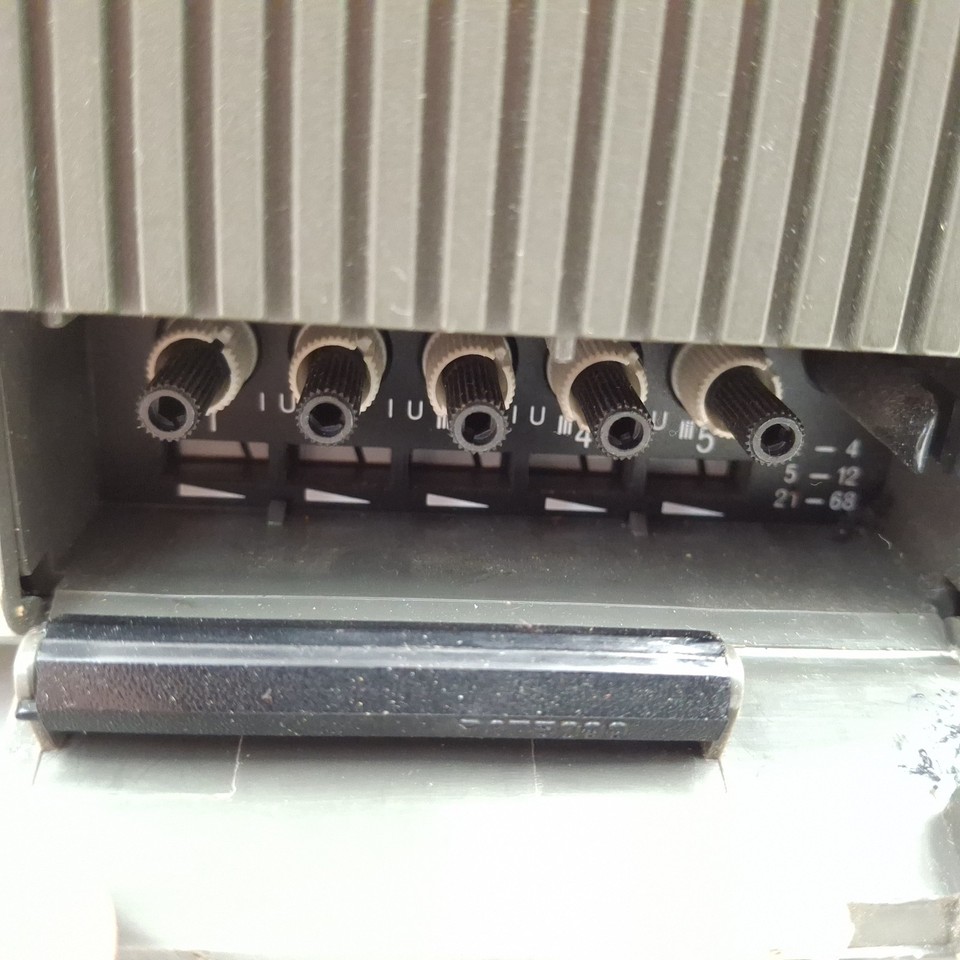 Vintage Hitachi CPT0652 Portable Colour TV Radio Tape Player Recorder ...