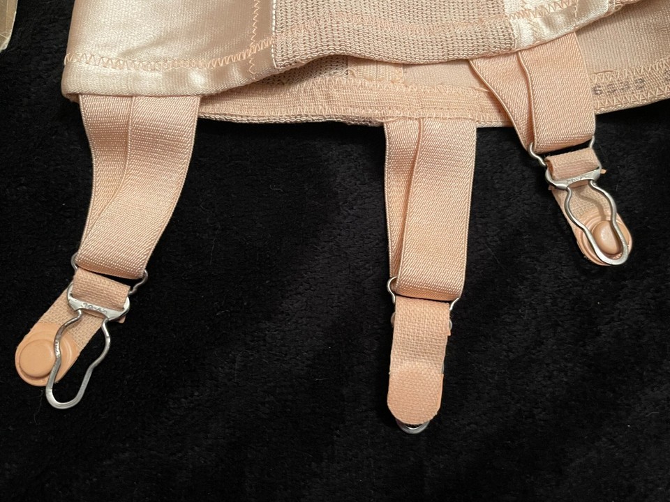RARE NIB Vtg Satin CORSELETTE 6 Garters Open Bottom Girdle Corset Peach ...