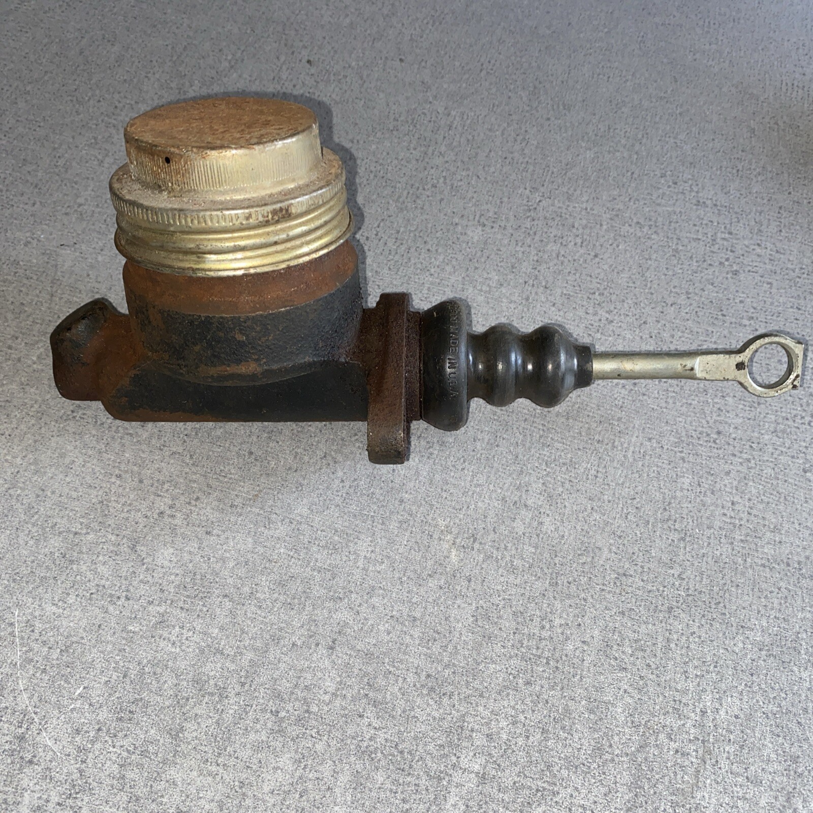 1965 1966 FORD MUSTANG BRONCO MASTER CYLINDER - FOR REBUILD | eBay