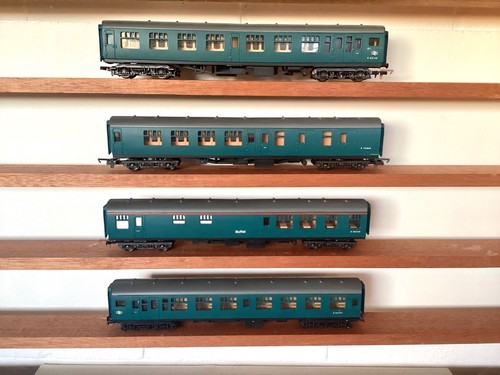 4 -REP LIMA CONVERSION TO 4 CAR EMU AS PER PUSH PULL SETS IN BR BLUE No ...