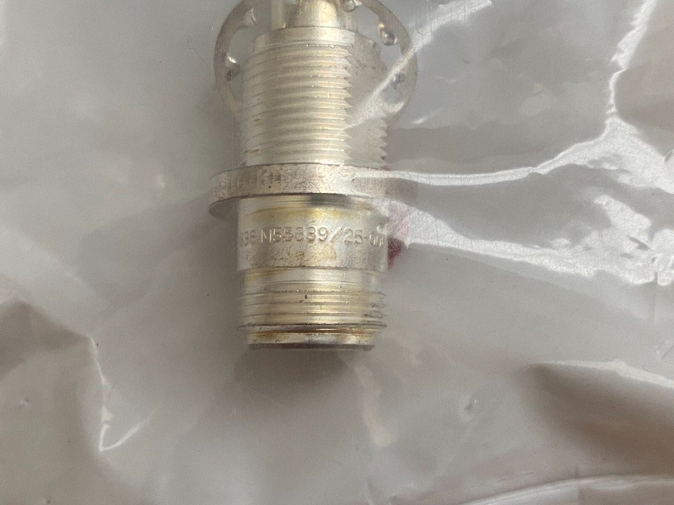 M55339/25-00606, Kings, Mil-Spec RF Connector BNC (F) TO N (F) Bulkhead ...