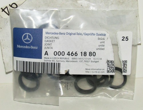 NEW GENUINE MERCEDES BENZ RESERVOIR GASKET LOT OF 24 OEM PART NO. A ...