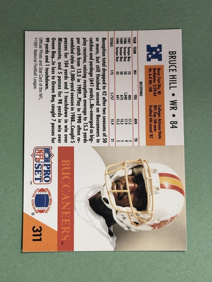 Bruce Hill 1991 Pro Set Tampa Bay Buccaneers #311 CC671 | eBay