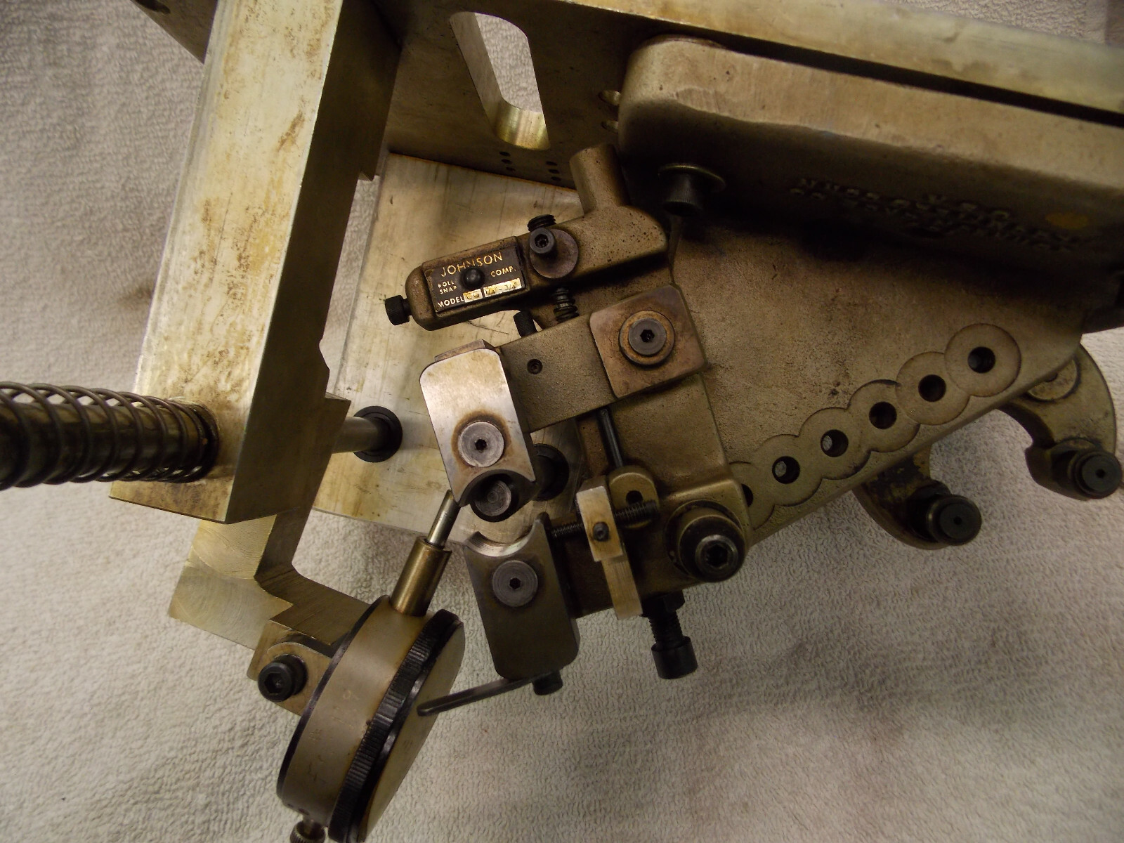 Johnson Tri Roll Thread Gage Roll Snap Inspection Comparator Model CG 1 ...