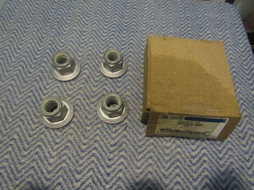 NOS Ford Écrou Écrous Lot De 4 Pièces Matériel Pièce Numéro W70709-S441 ...