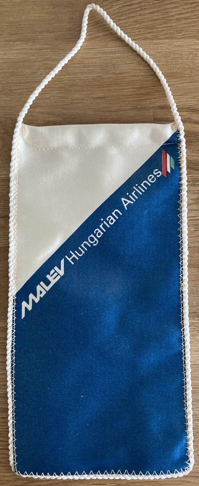 MALEV HUNGARIAN AIRLINES 1989 PENNANT FLAG DESKTOP | eBay