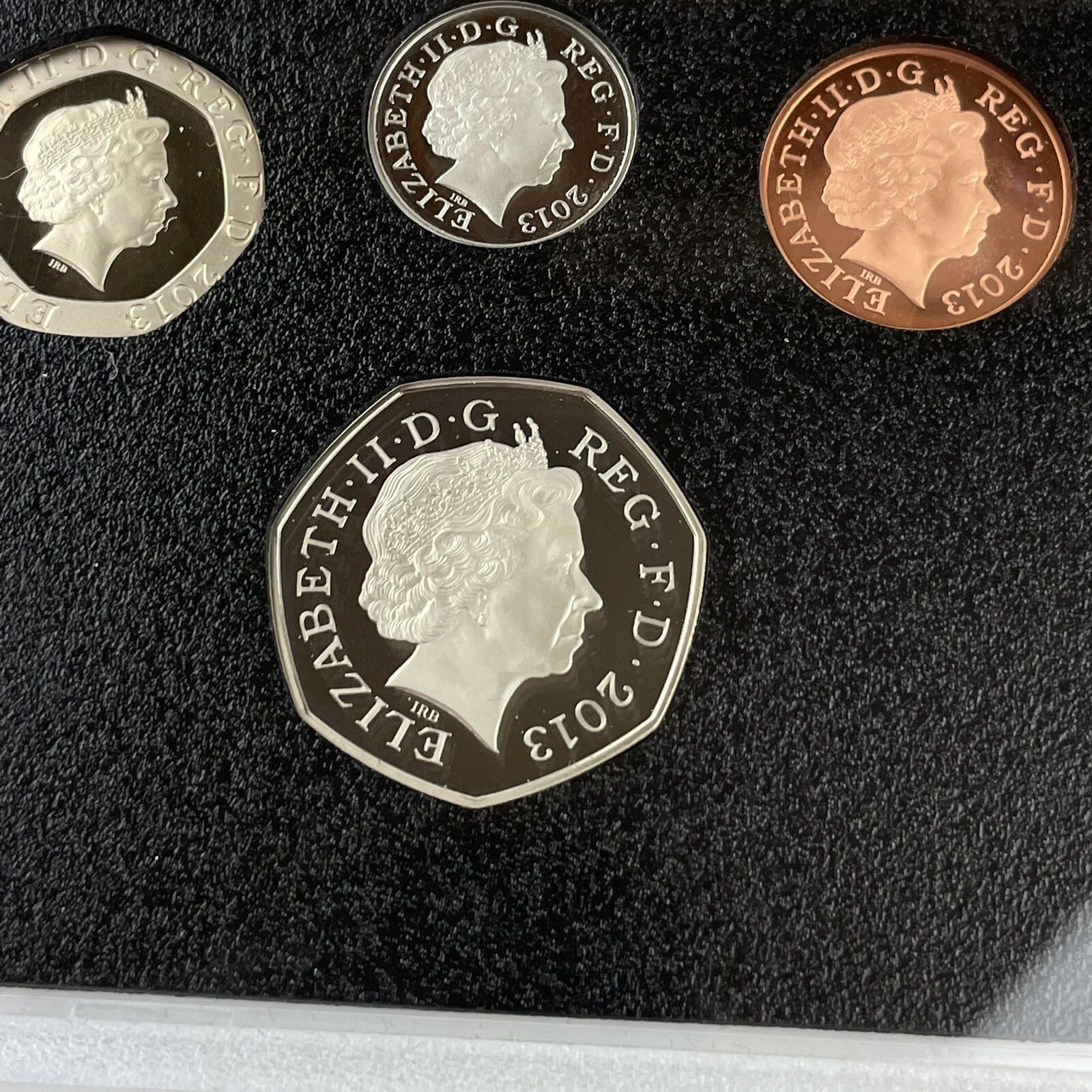 The Queen’s Coronation Executive Proof Coin Set Cased With COO 1p - £5 ...