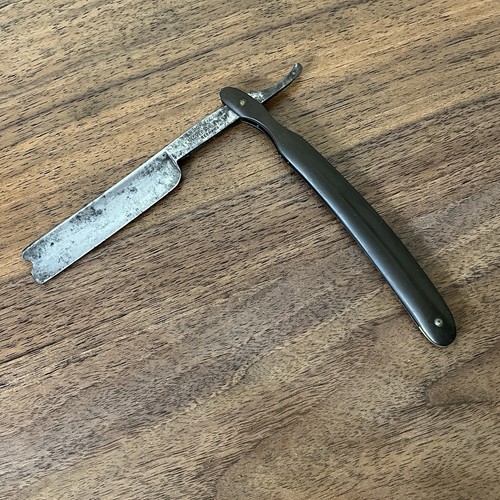 W. H. Morley & Sons Clover Brand Straight Razor Barbers Notch Germany ...