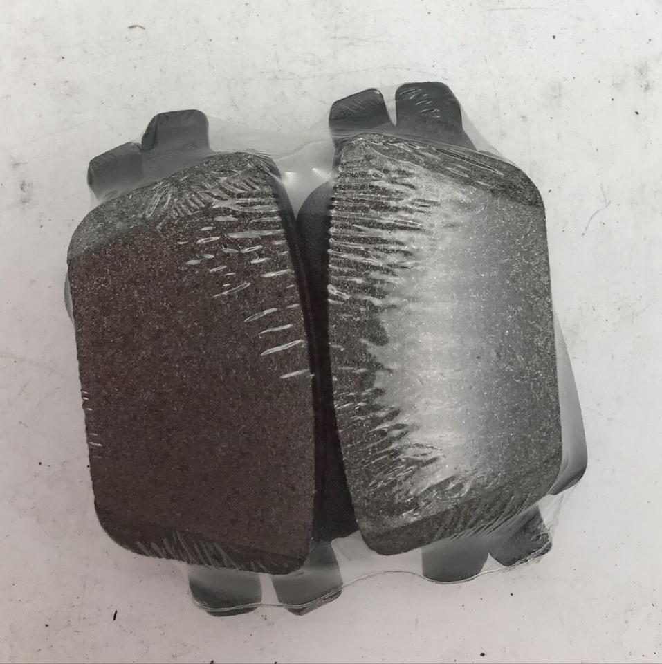 NPN Rear Brake Pads LR023888 P18429D1314 FOR 2008-14 Land Rover LR2 2 ...