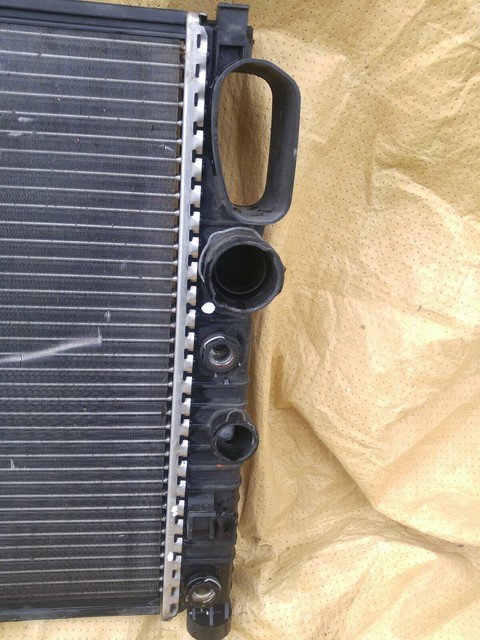 2006 Mercedes-Benz W211 E350 OEM Radiator 2115000102 | eBay