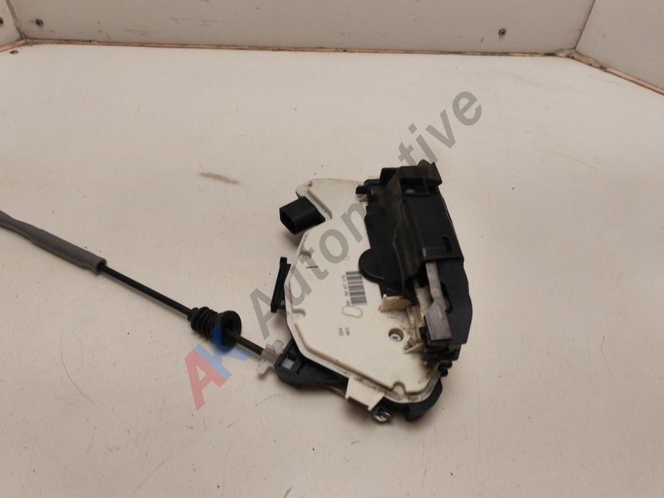VW Tiguan MK1 5N 07-15 Front Door Lock Latch Catch Left Passenger ...