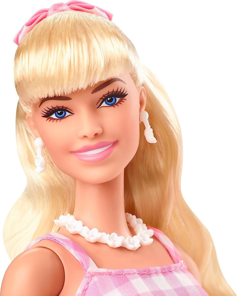 Margot Robbie Barbie The Movie Doll , Collectible Doll Wearing Pink ...