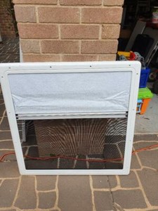 CARAVAN Ranger Internal Window Blind Assembly Blind And Fly Screen USED ...