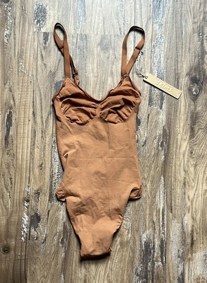 NWT SKIMS Bronze Everyday Sculpting Thong Bodysuit Womens Sz Small MSRP ...