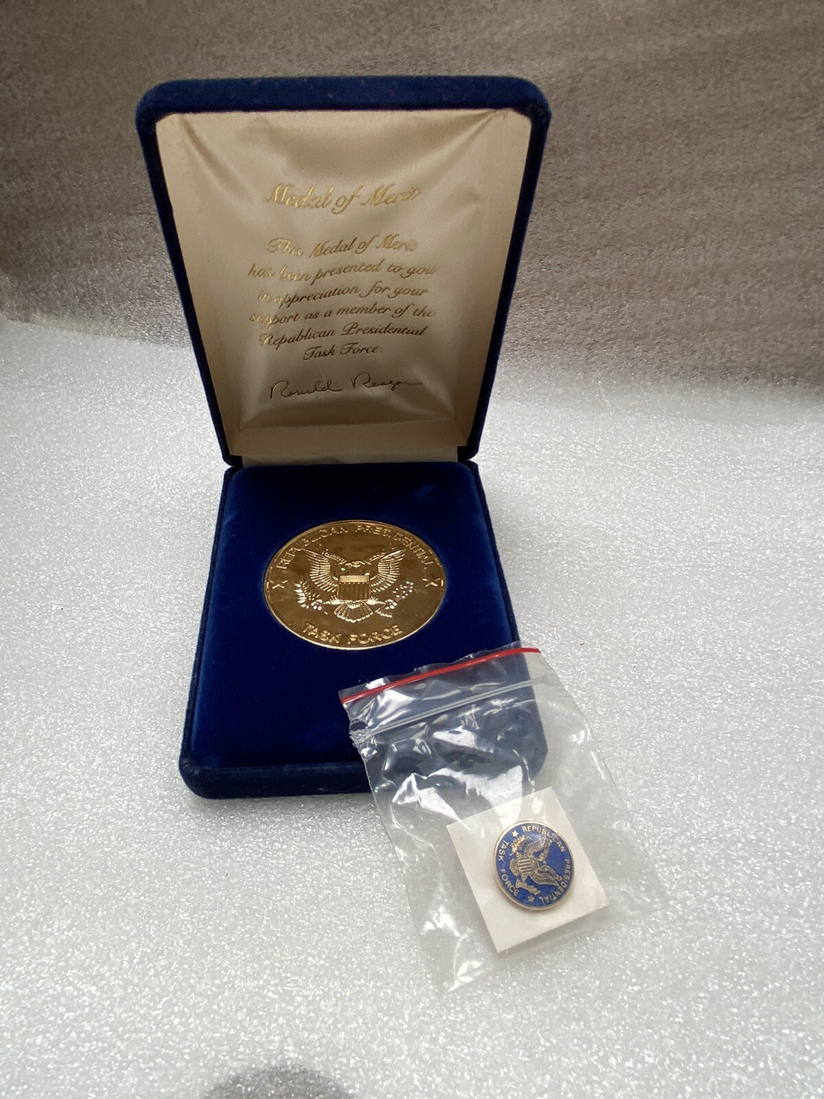Republican Presidential Task Force Medal Of Merit Ronald Reagan Coin ...