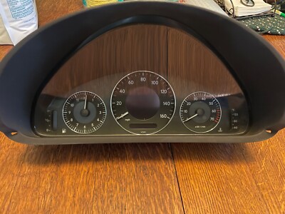 MERCEDES CLK 320 Instrument Cluster A 209 540 33 11 Perfect! | eBay