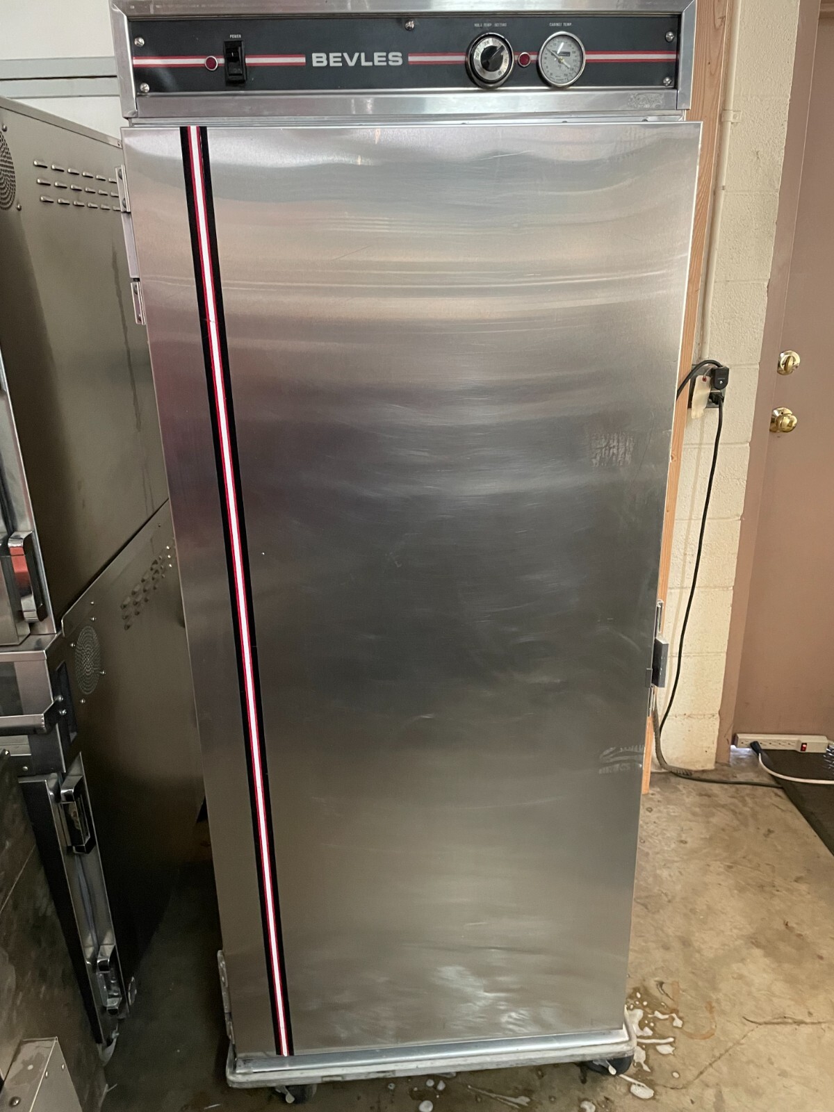 Bevles CA70-CVMP12 - Insulated Heated Holding Cabinet W/Humidity Pan | eBay