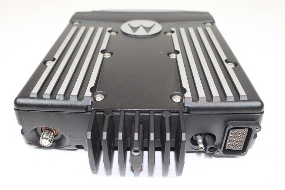 Motorola XTL2500 900MHz Mobile Radio P25 (30W) - Dash Mount ...