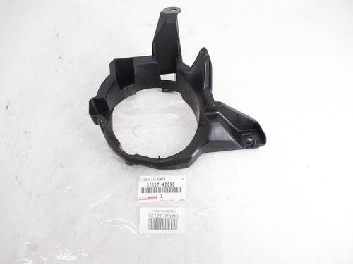 Genuine OEM Toyota 52127-0R080 Passenger Fog Light Hole Cover 2013-2015 ...