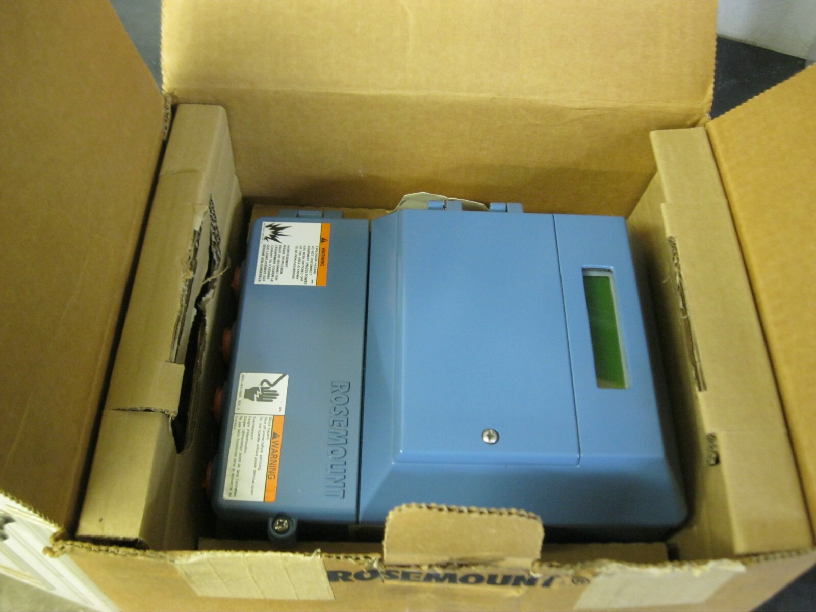 EMERSON ROSEMOUNT 8712ESR1A1N0DA1M4 REMOTE MAGNETIC FLOWMETER 90-250V ...