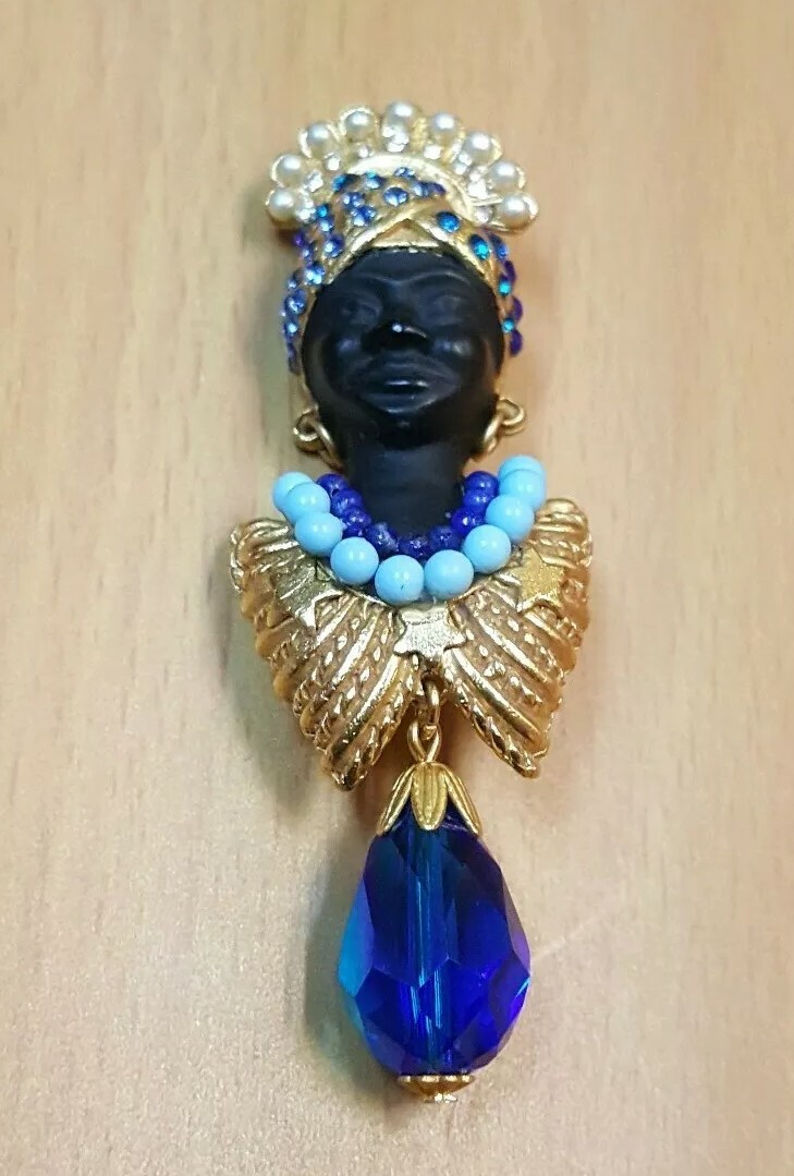 Gorgeous Askew African Queen Pin - Blue Chantons, Royal, Turq & Peal ...