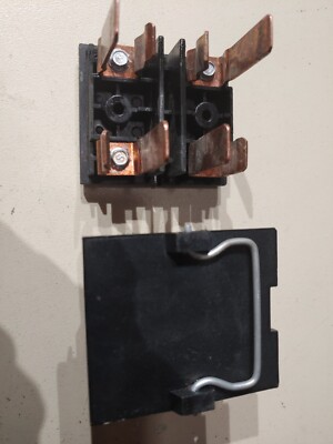 FUSE HOLDER 15/20/30 AMP PULL OUT | eBay