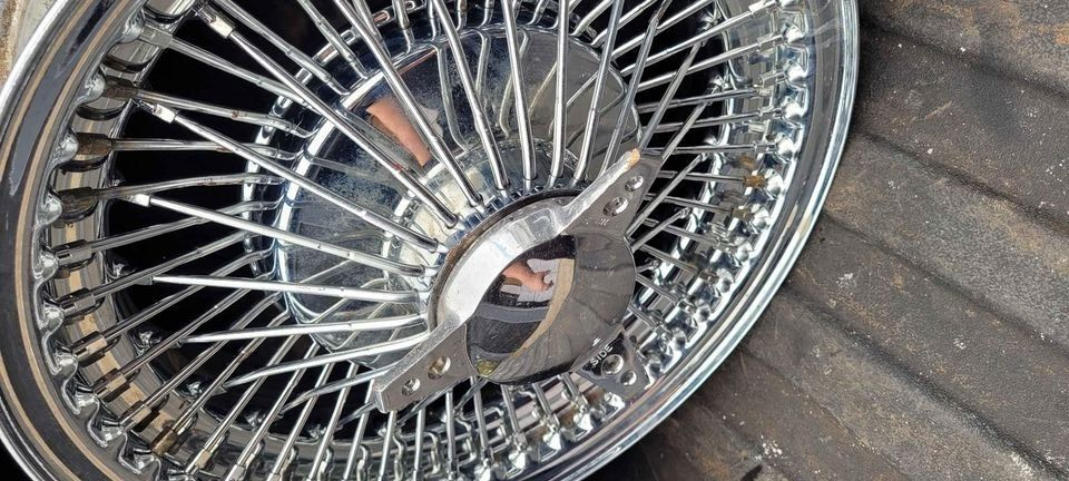 15 by 6 72 Spoke Large Hub 60s/70s Authentic Dayton Wire Wheels Caps ...