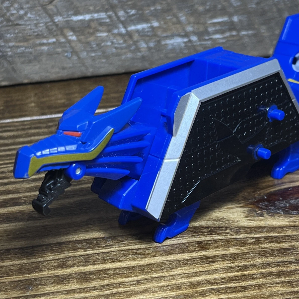 Power Rangers Samurai Blue Ranger Zord