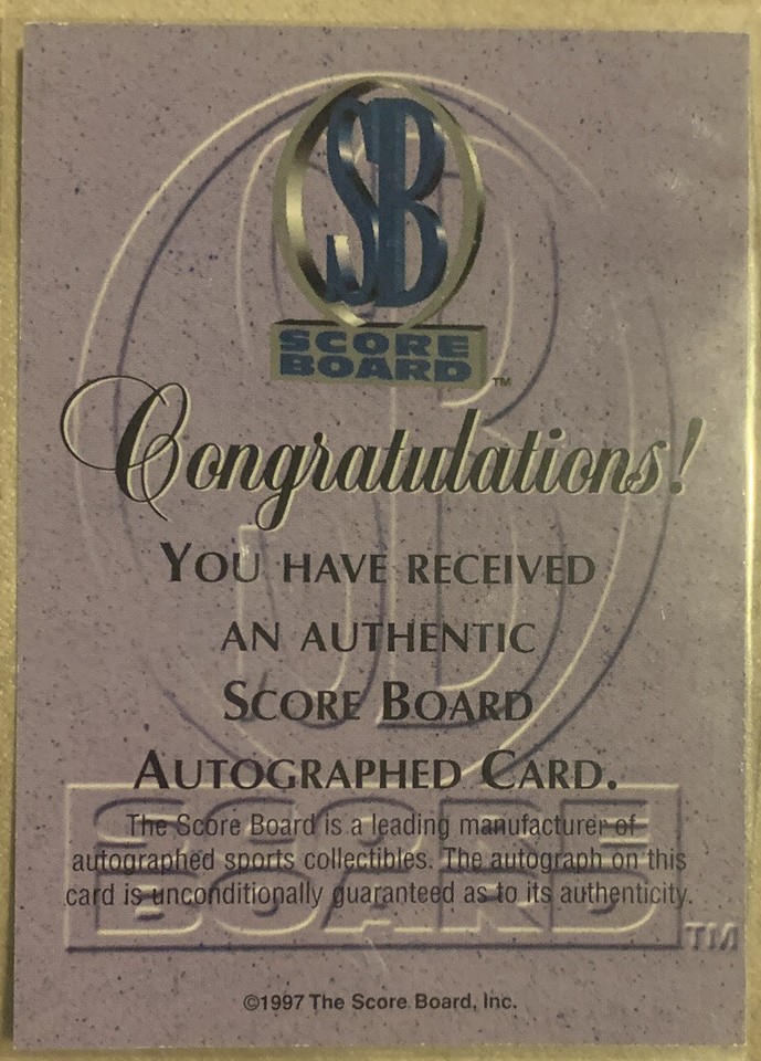 Travis Knight UConn Huskies Basketball Autograph scoreboard Rookie Card ...