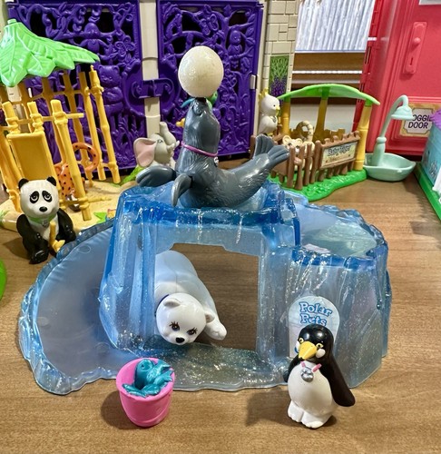 Vintage Early 90s Littlest Pet Shop Mixed Lot Carry Case Zoo Barn 33 ...
