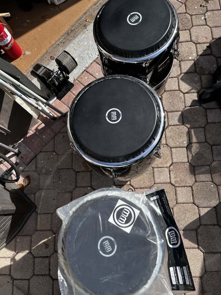 3 Congas LP Quinto/Conga/Tumbadora Modelo Original Fiberglass | eBay