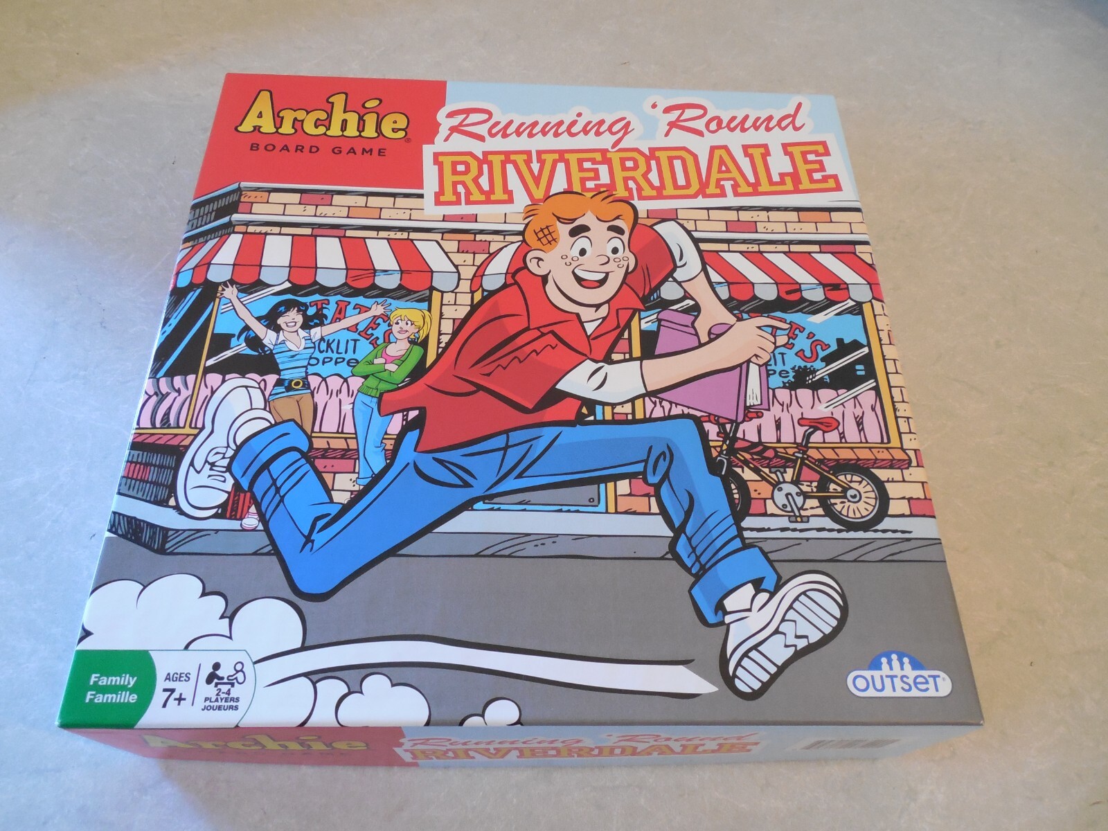 ARCHIE "RUNNING 'ROUND RIVERDALE" BOARD GAME, OPEN BOX, COMPLETE ...