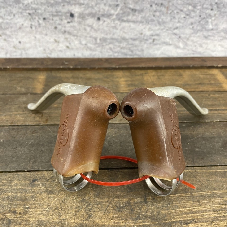 Vintage Weinmann Road Bike Brake Levers Hoods Pair Missing Cable Stops ...