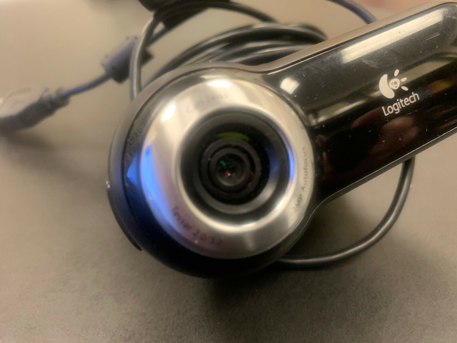 Logitech Quick Cam Pro Webcam 2MP Tessar 2.0/3.7 Autofocus Carl Zeiss ...