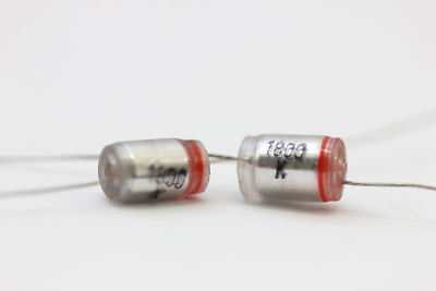 CONDENSATEUR STYROFLEX 1800pF NOS 5 pièces. CA65U317F231015 | eBay