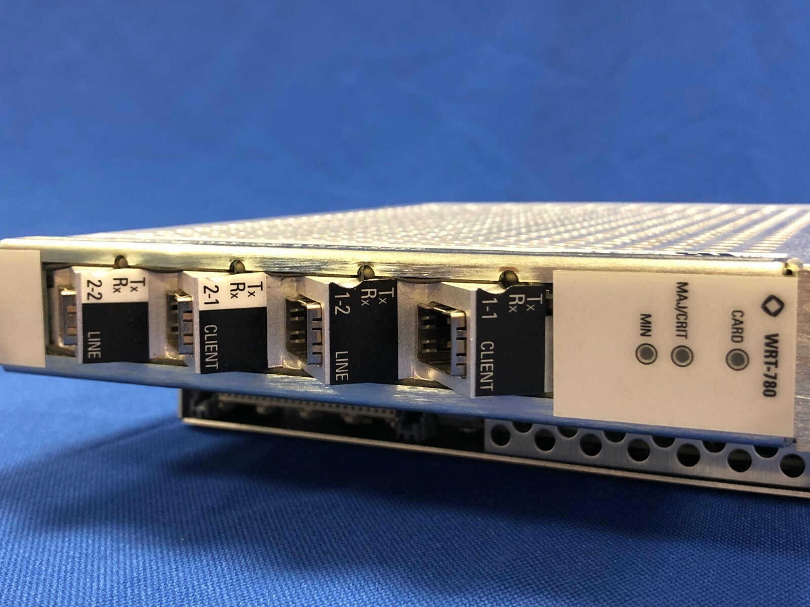 WRT-780 JDSU WaveReady™ Dual Multirate WDM Transponder (125 Mb/s–4.25 ...