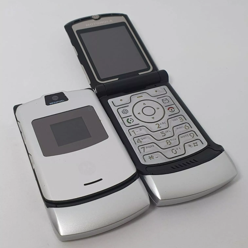 Unlocked Motorola RAZR V3 Unlocked Flip GSM Bluetooth MP4 video Mobile ...