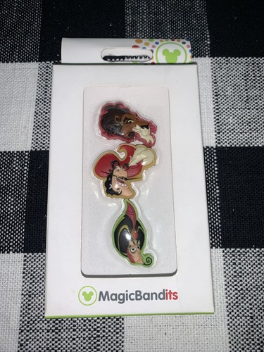 New Disney Parks Villains 3 Pack Magicband Bandits Scar Captain Hook ...