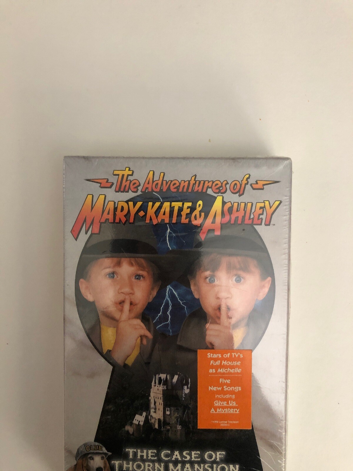 The Adventures of Mary-Kate & Ashley:The Case of Thorn Mansion(VHS 1994 ...