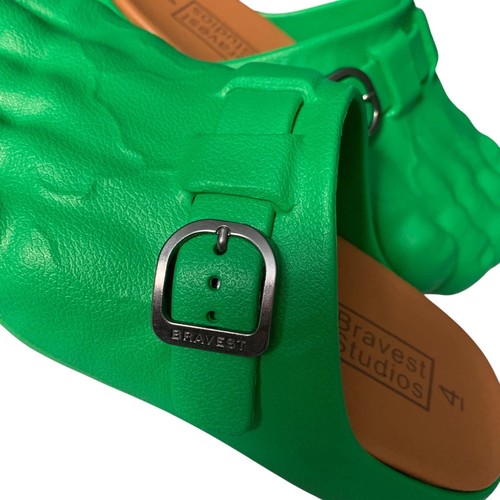 Bravest Studios Foot Clogs HULK 2024 Size Men’s Sz 4 Womens 5.5 Green ...