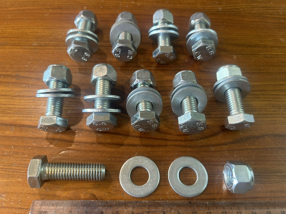 M12 x 40mm Bolts, Nyloc Nuts, Flat Washers - 10 Bolts, 10 L/Nuts, 20 ...