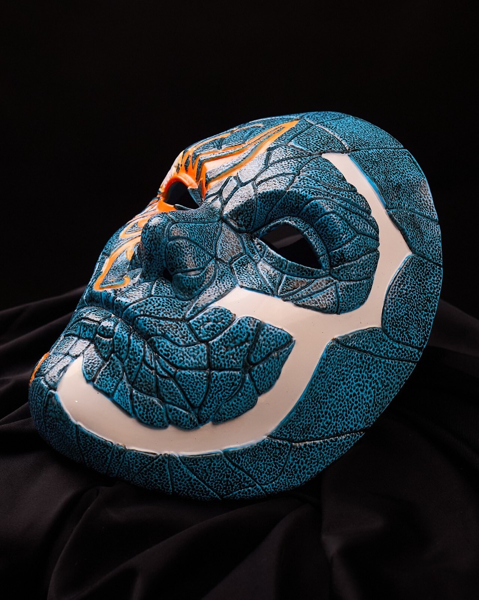 Johnny 3 Tears Hollywood Undead Unmasked