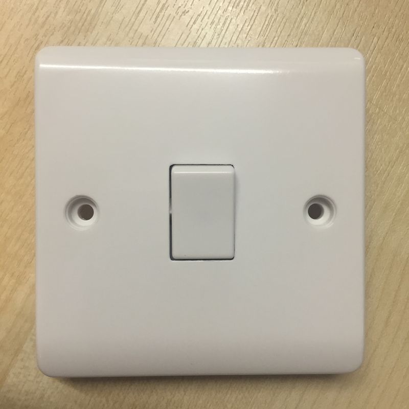 Single Gang Light Switch